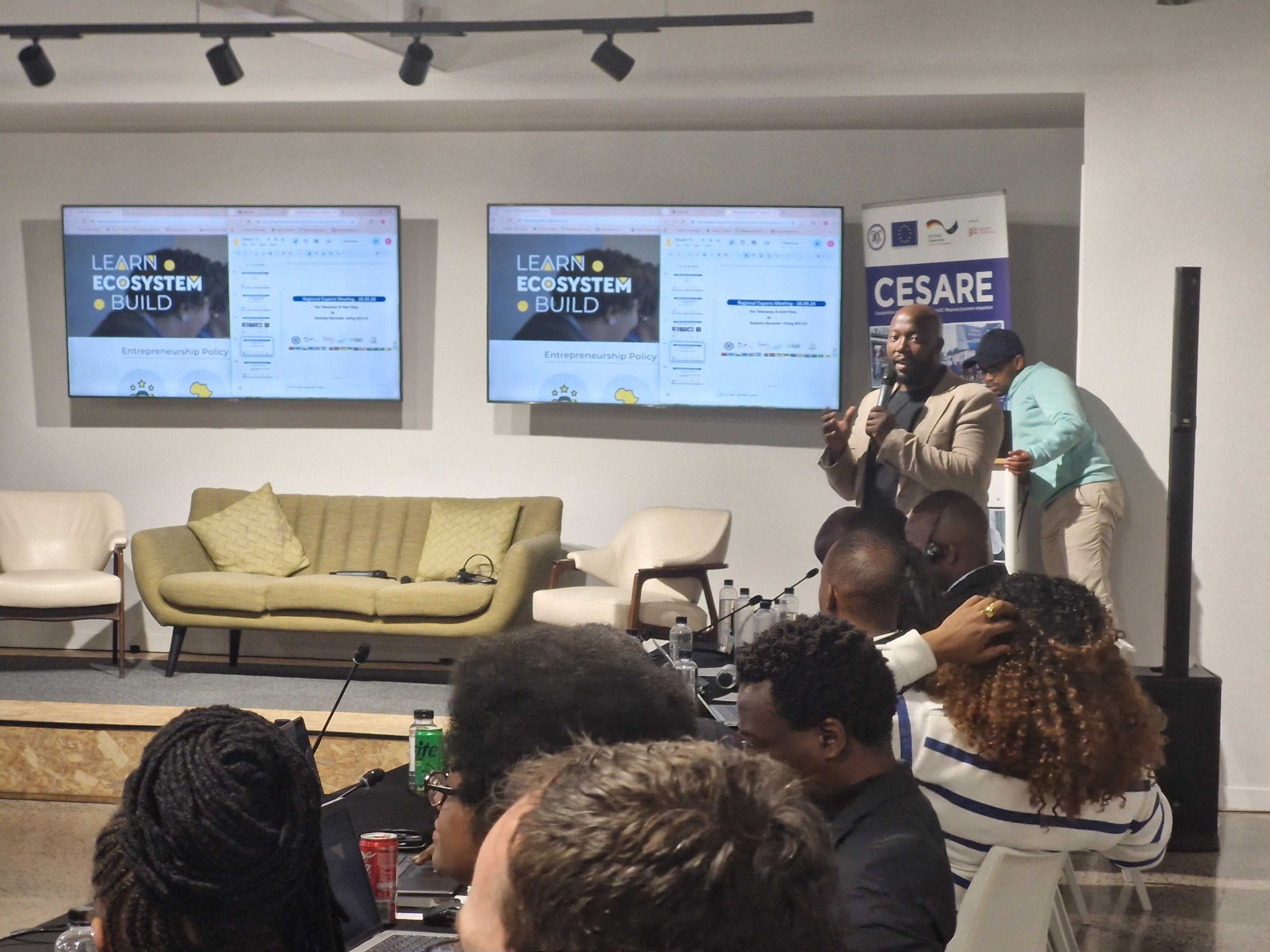 Building Thriving Innovation & Entrepreneurship Ecosystems across ...